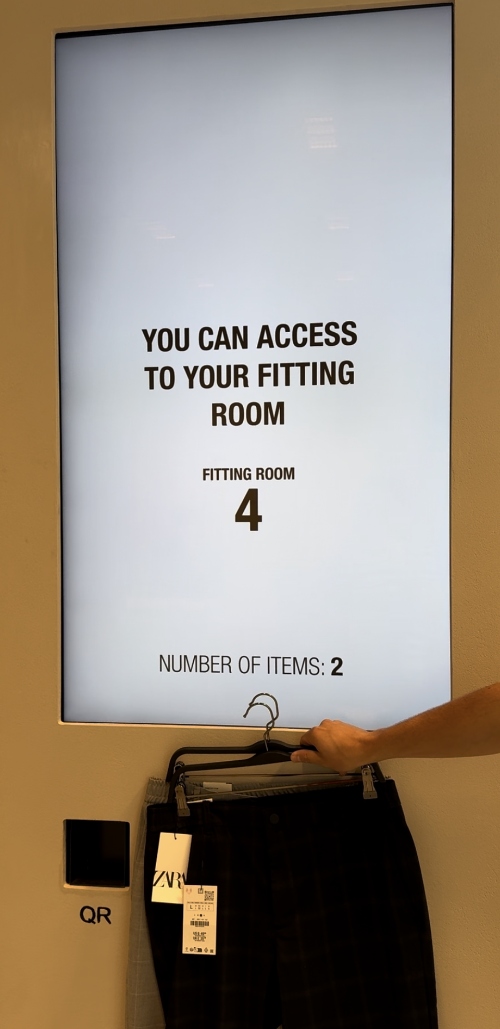 Zara’s Tech-Forward Concept Store Arrives in Chicagoland ...